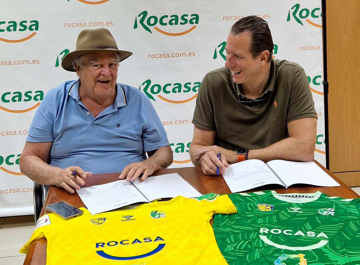 Rocasa renueva su acuerdo de patrocinio con el Club Balonmano Remudas una temporada más - Rocasa ...